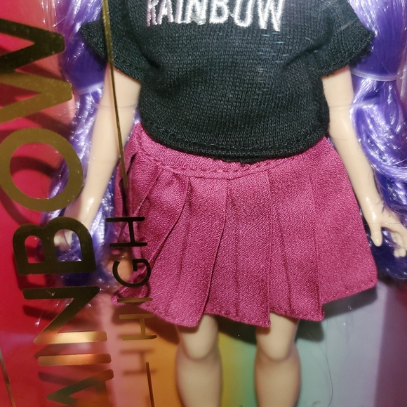 rainbow High | Toys | Rainbow High Emmi Vanda Doll Bold Makeup Fashion Art School Purple Hair ...
